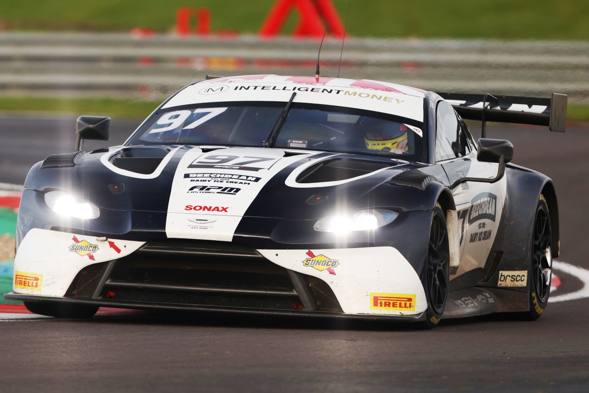 Beechdean Motorsport Ltd and R Racing on pole positions for 2023 ...